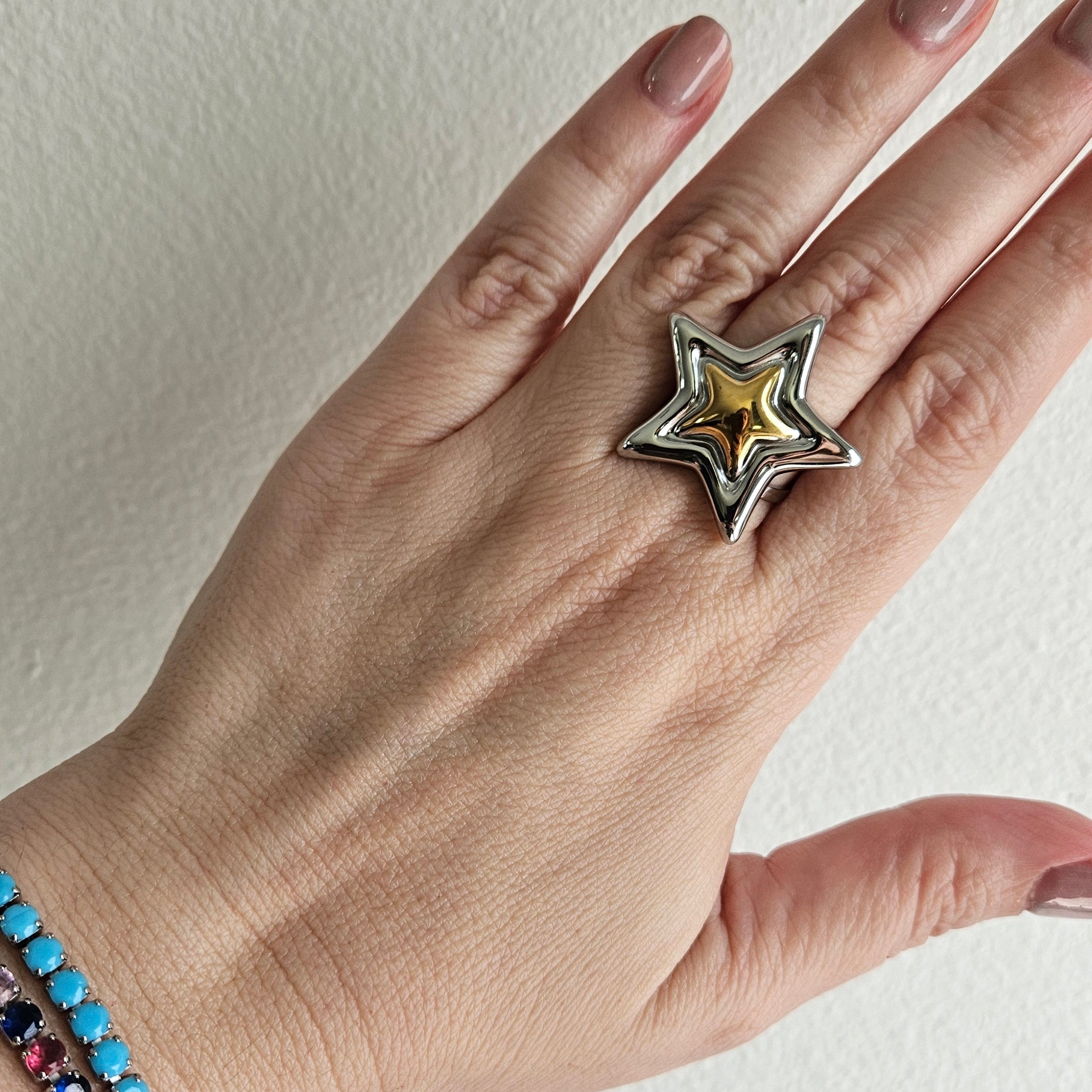 ASTRA – Stainless Steel Star Ring (Anillo) - Frida's Dream